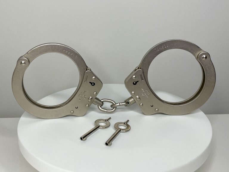 800 Standard Chain - TCH UK - Total Control Handcuffs
